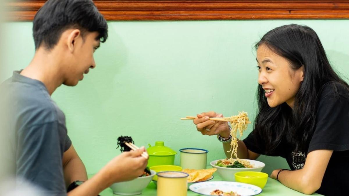 5 Bakmi Dekat Alun-alun Bandung untuk Makan Siang, Mulai Rp 18 Ribuan ...