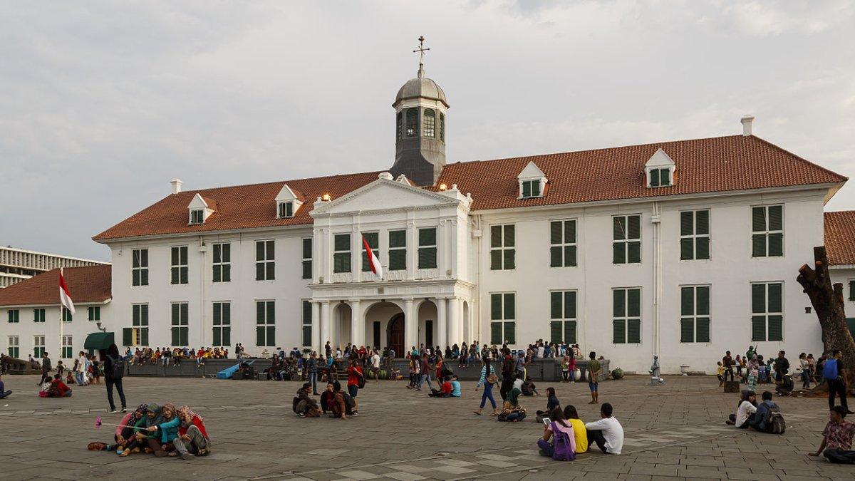 6 Tempat Wisata di Kota Tua Jakarta Lengkap dengan Harga Tiket Masuk ...