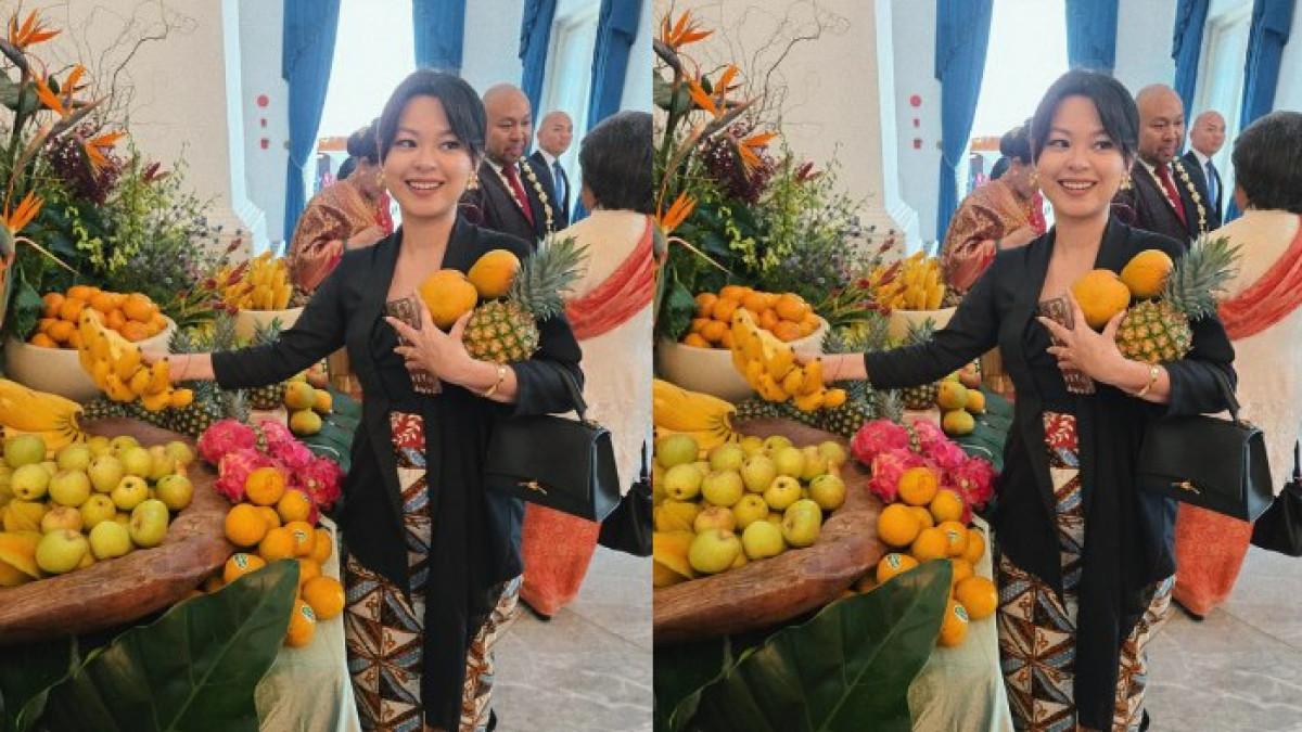 Fakta Unik Motif Batik Slobog, Kain Batik yang Dikenakan Cucu Bung ...