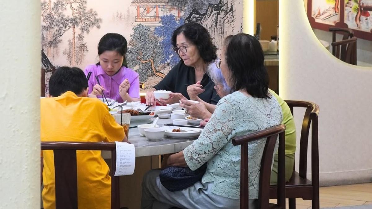 Berita Golden Lotus Restaurant Terbaru Hari Ini - Tribun Travel