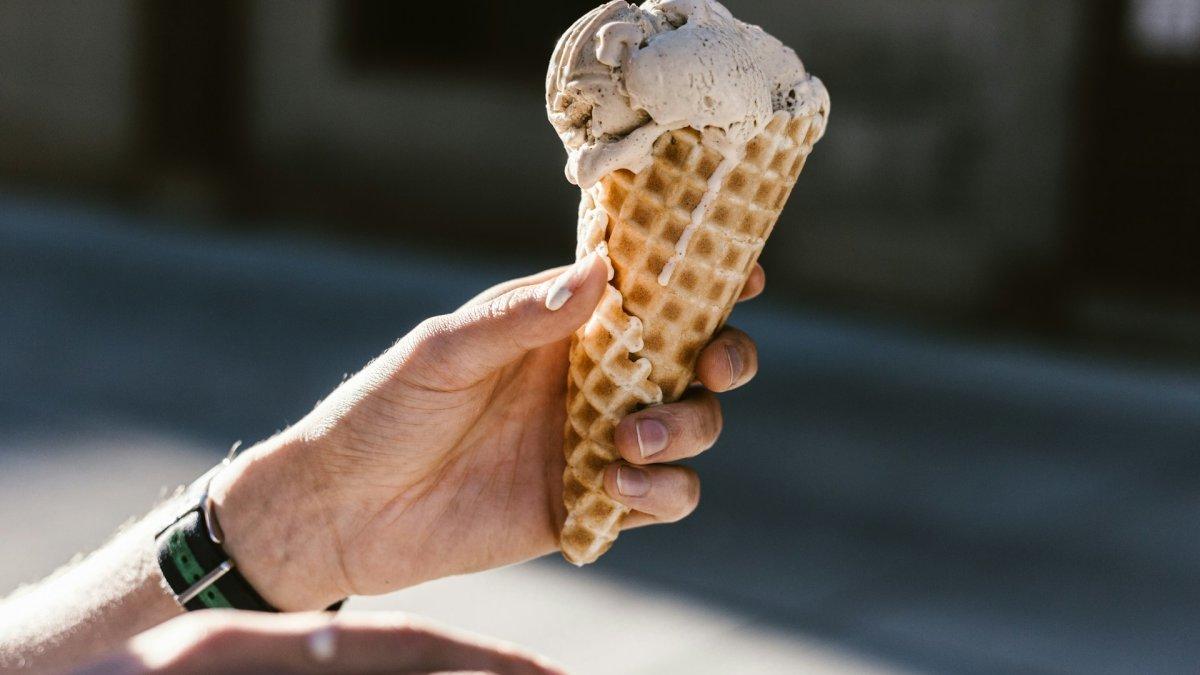 Nyaris Dimakan, Potongan Jari Manusia Ditemukan dalam Es Krim Cone ...