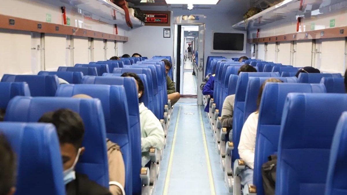 Jadwal Kereta Api Banyubiru Semarang-Solo Beserta Harga Tiket - Tribun ...