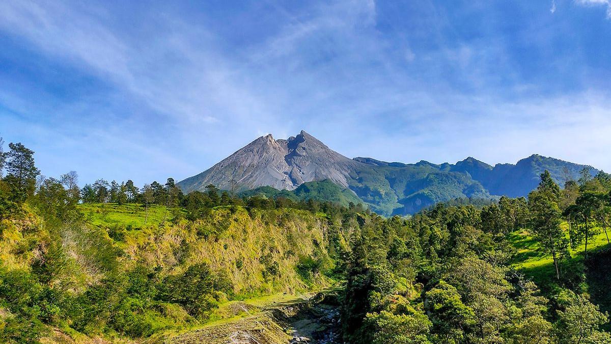 Kalitalang: Surga Trekking Asri dengan View Terbaik di Lereng Merapi ...