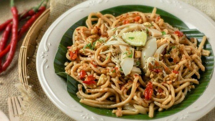 6 Tempat Makan Siang Enak di Banjarmasin, Wajib Cobain Mi Bancir Khas ...