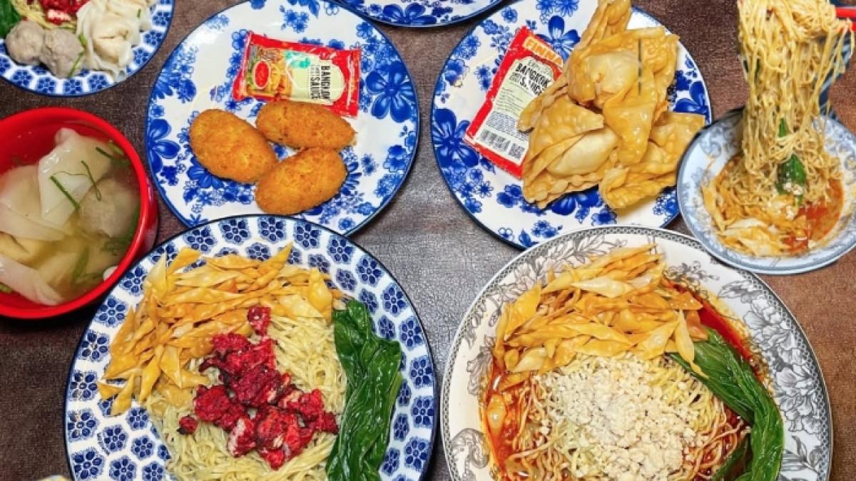 5 Mie Ayam Viral di Solo, Jawa Tengah yang Wajib Dicoba, Mulai Rp 8.000 ...