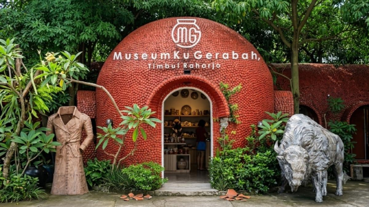 Harga Tiket Masuk MuseumKu Gerabah, Galeri Estetik & Instagramable di ...