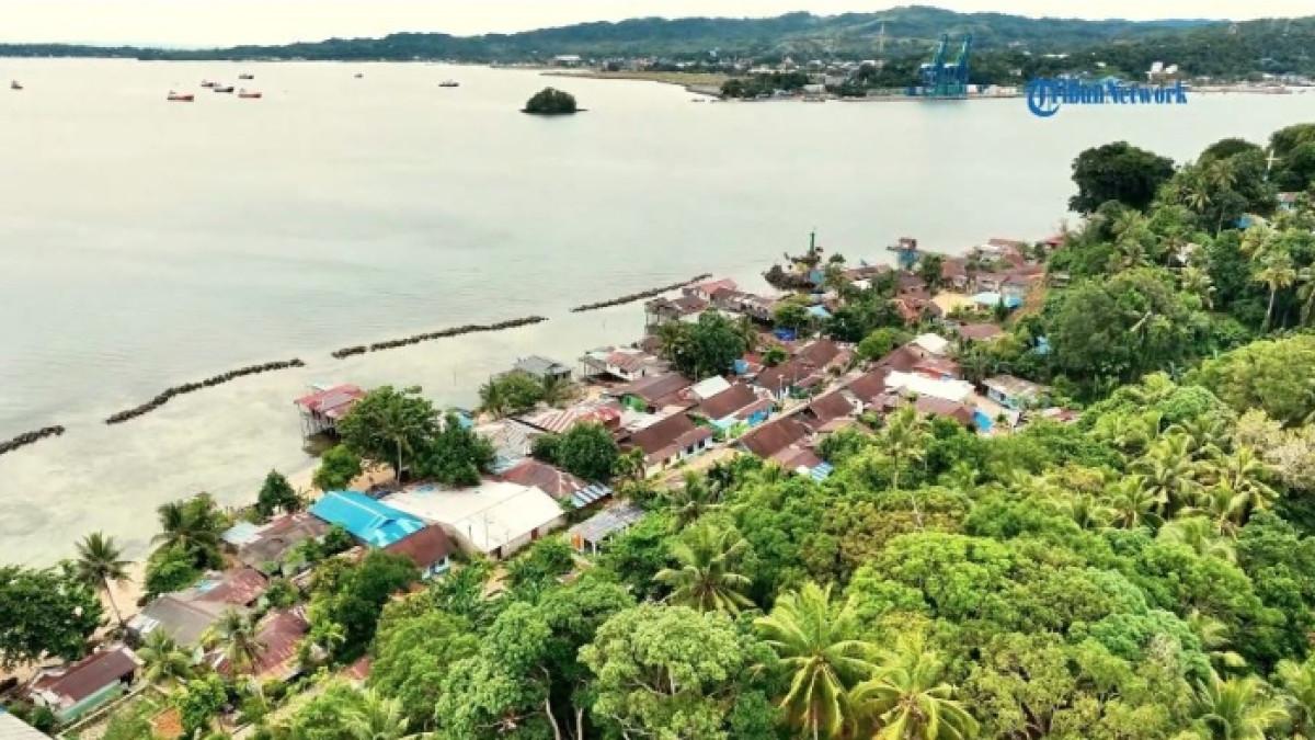 Itinerary Pulau Doom Sorong 1 Hari, Bujet Rp 230 Ribu untuk Liburan ...