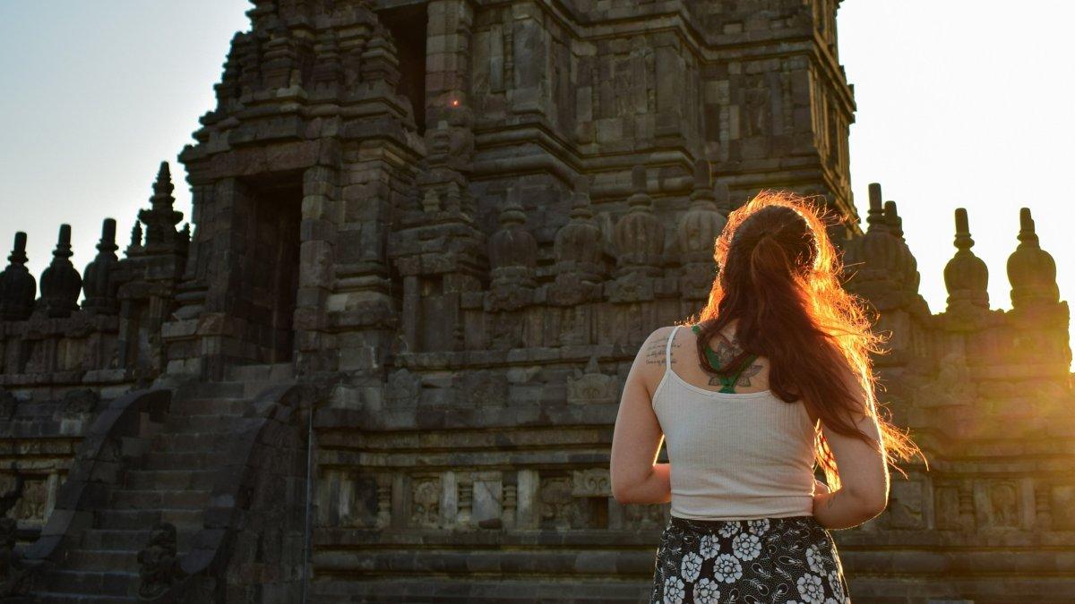 Cara ke Candi Prambanan dari Stasiun Tugu Jogja, Cek Tiket Masuk Mei ...