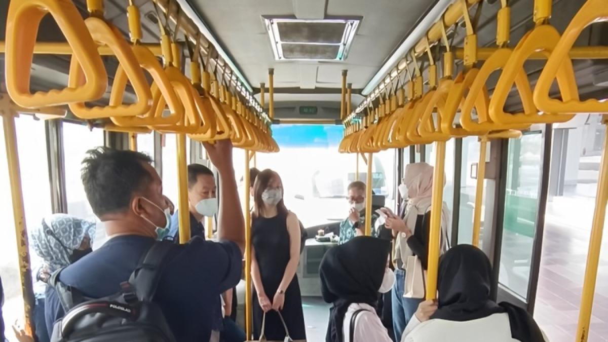 Cara Gratis Pindah Terminal Bandara Soekarno Hatta Tanpa Ribet - Tribun ...