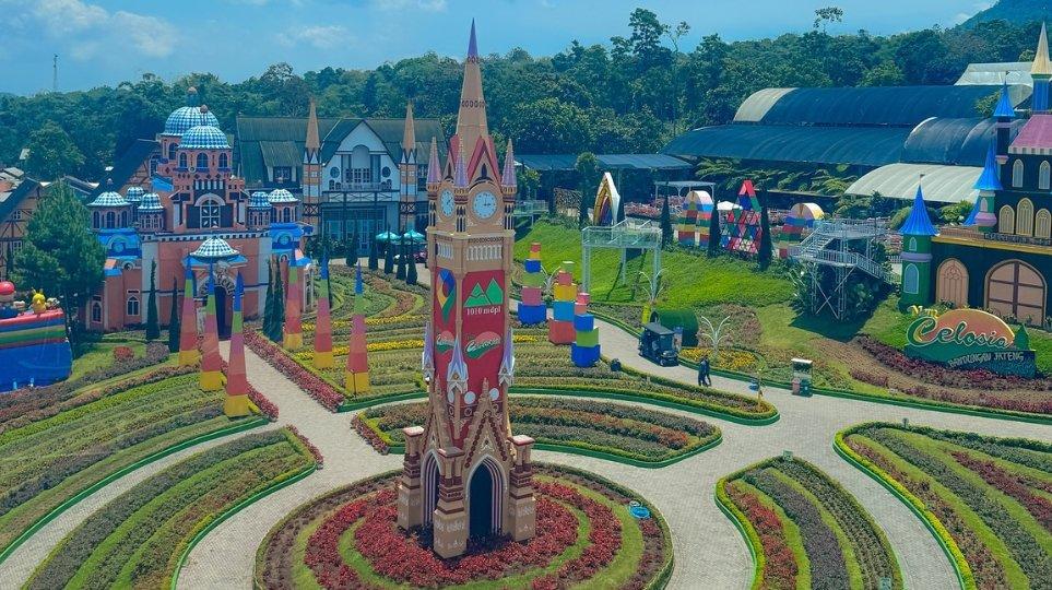 Tiket Masuk Taman Bunga Celosia Semarang Februari 2026, Cek Wahana ...