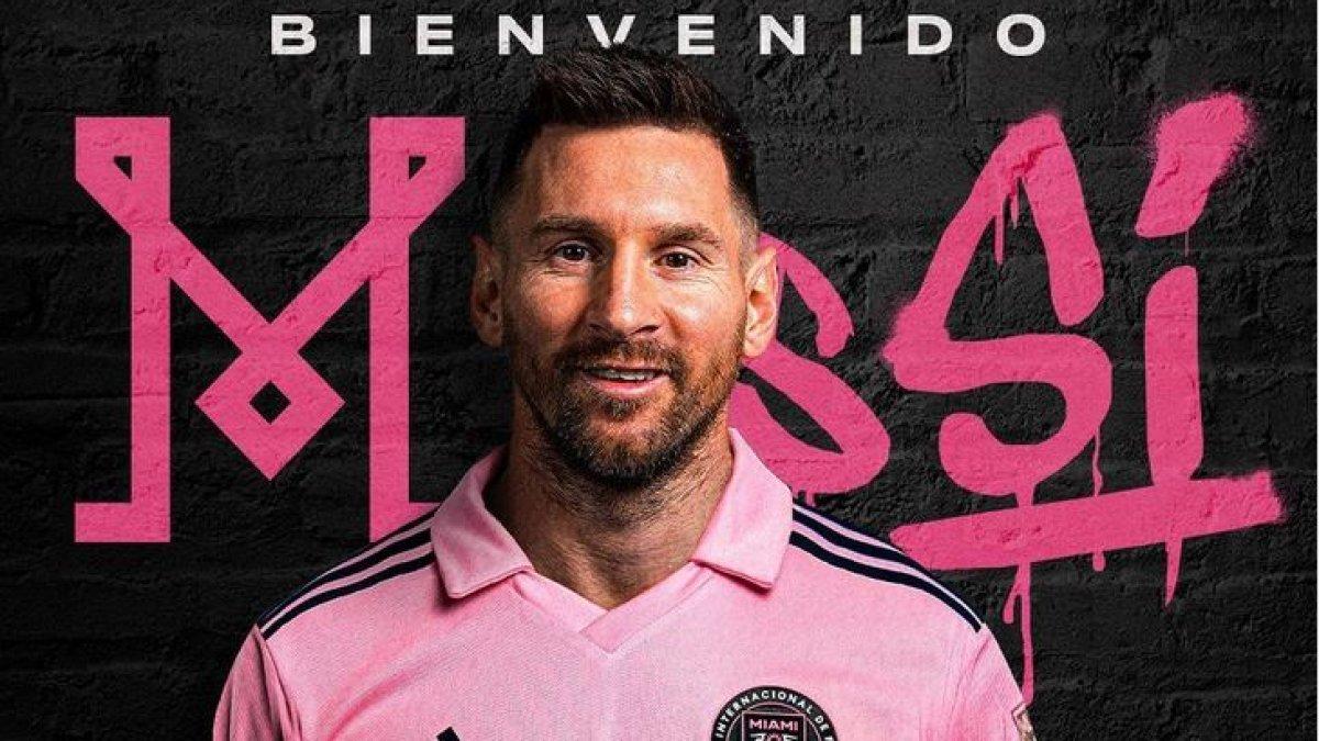 Viral Penonton Bubar Tinggalkan Stadion saat Pelatih Ganti Lionel Messi ...