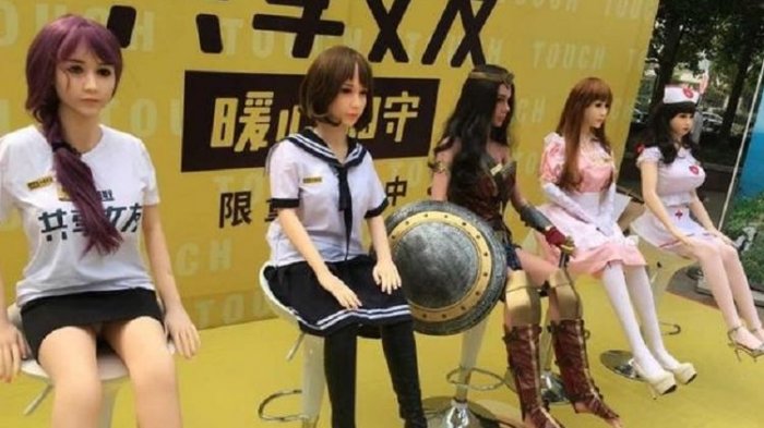 Atasi Hubungan LDR, China Buat Inovasi Jasa Boneka Seks Berbagi ...
