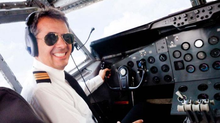 5 Hal yang Biasa Dilakukan Pilot untuk Usir Kebosanan saat Penerbangan ...