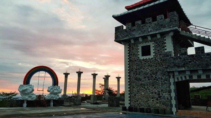 Mau Berburu Sunset di The Lost World Castle, Simak Jam Buka dan Harga ...